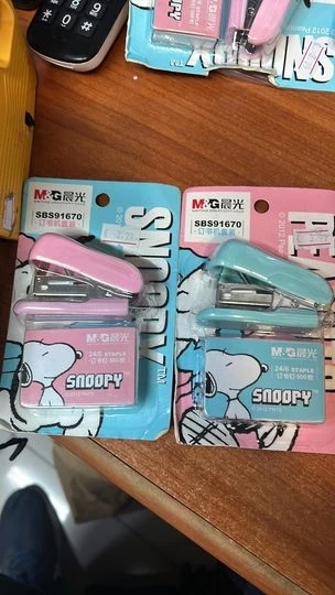 Snoopy Stapler - Gamebreaker