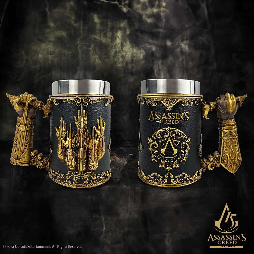 Assassin's creed through the ages black and gold tankard - Gamebreaker