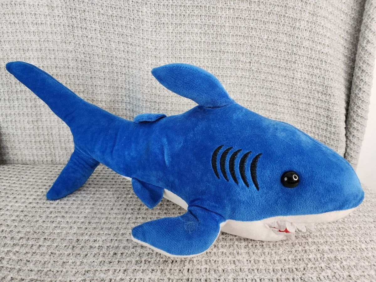 Shark Plush Blue - Gamebreaker